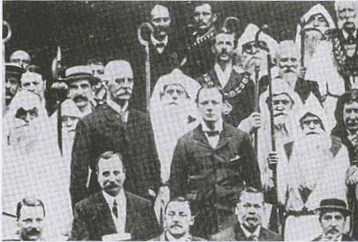Freemasons and Stonehenge. The Masonic Connection. | Stonehenge Stone ...