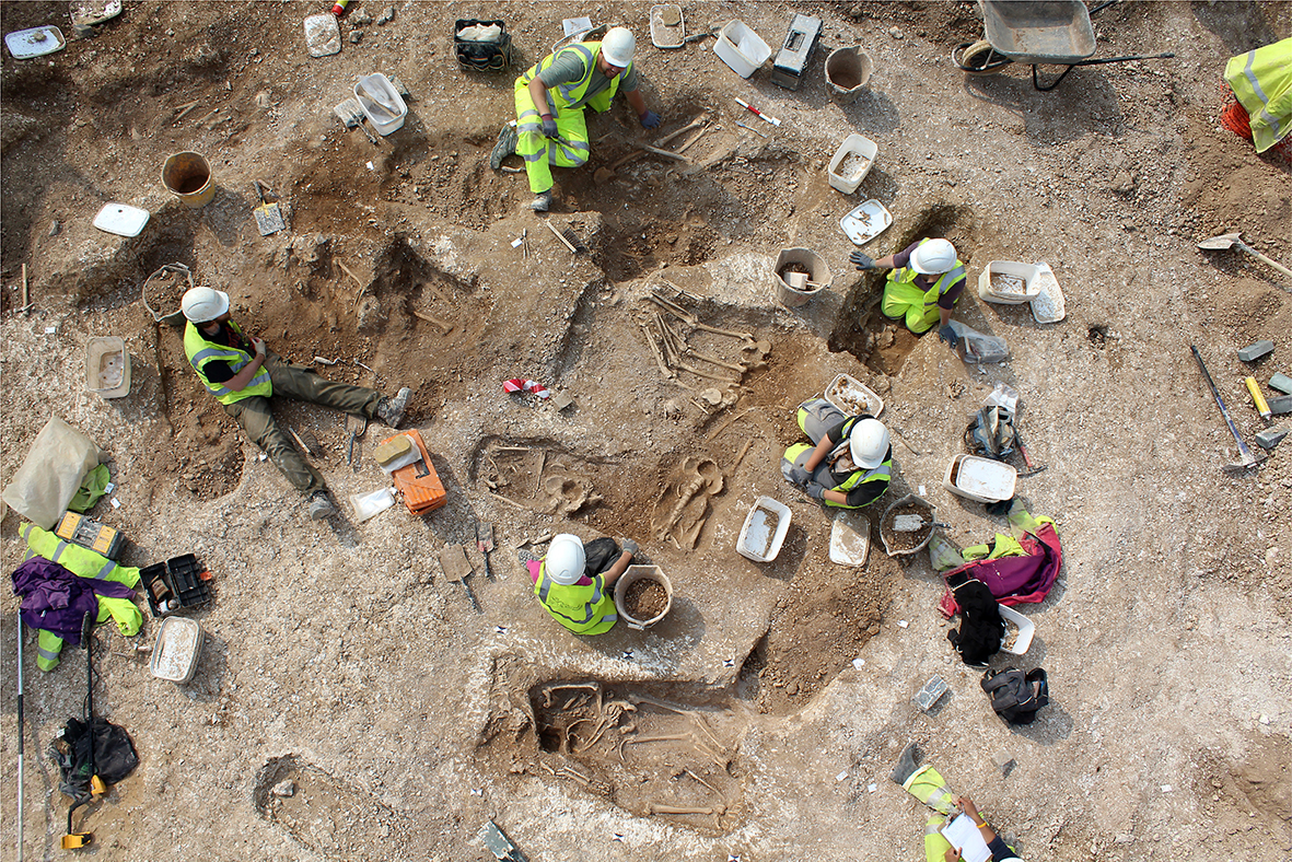 DNA, executions and Stonehenge: a new British Archaeology | Stonehenge ...